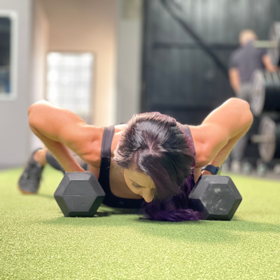 A Guide to Installing Artificial Grass in Your Indoor Gym | Smart Turf® Artificial Grass